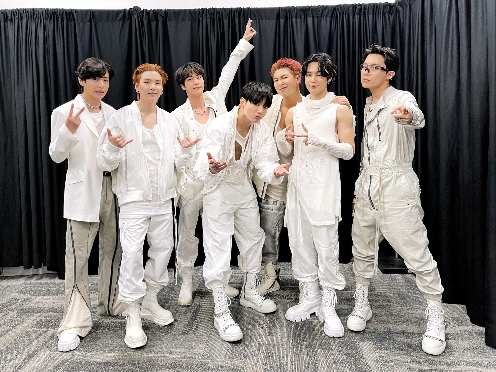 BTS makes surprising appearance at the 94th Academy Awards; Watch video