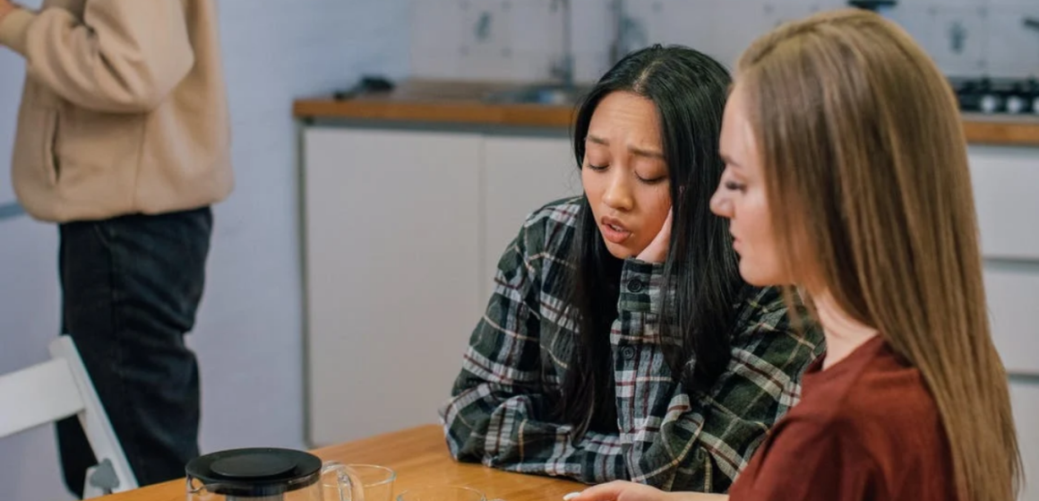 7 Ways to help your friend going through a breakup