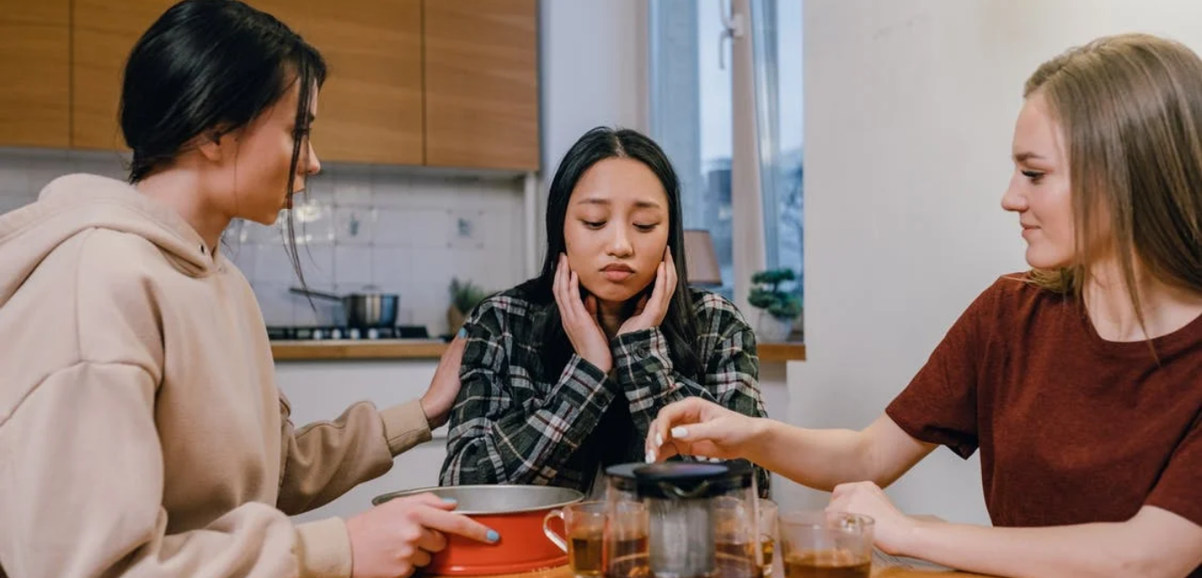 7 Ways to help your friend going through a breakup