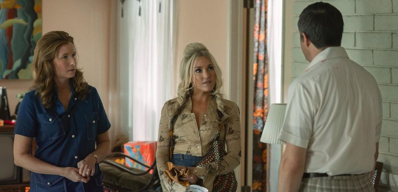 Is Minx Season 2 on Netflix?